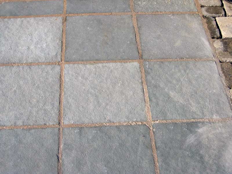 Natursteinplatten für Terrassen, Balkone und Gärten - U. Bach Gartenbau ...