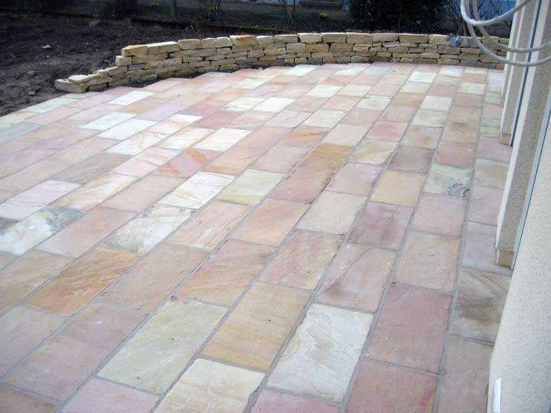 Natursteinplatten für Terrassen, Balkone und Gärten - U. Bach Gartenbau ...