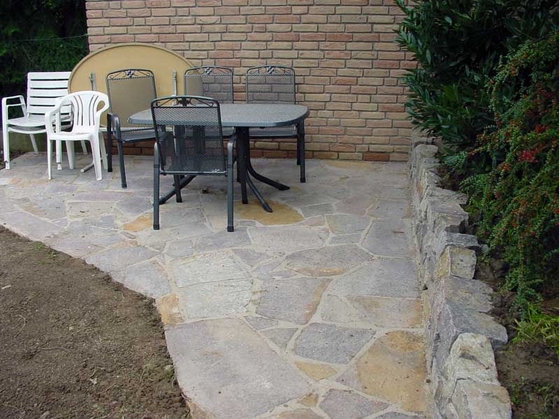 Natursteinplatten für Terrassen, Balkone und Gärten - U. Bach Gartenbau ...