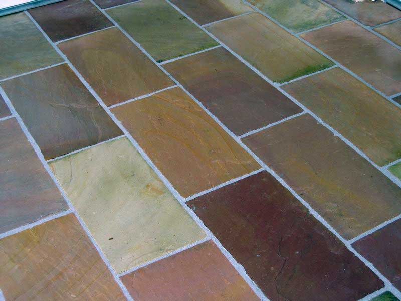 Natursteinplatten für Terrassen, Balkone und Gärten - U. Bach Gartenbau ...
